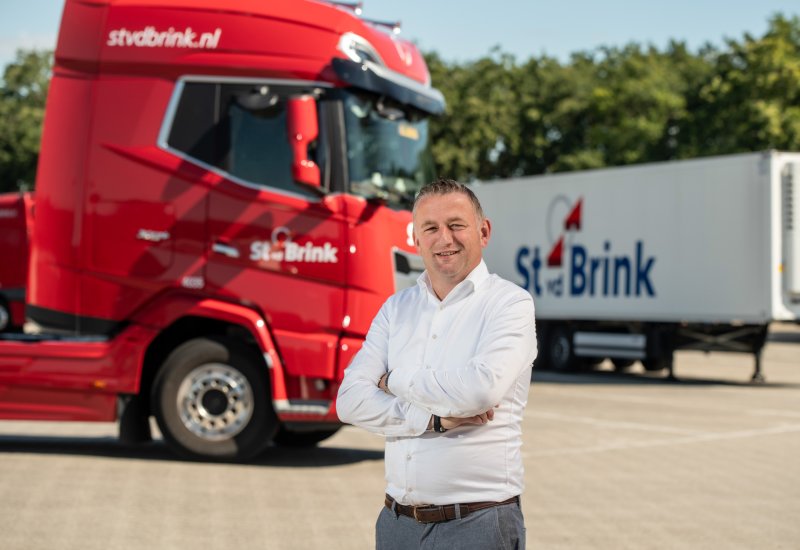 Hart voor mensen, passie voor transport | St vd Brink